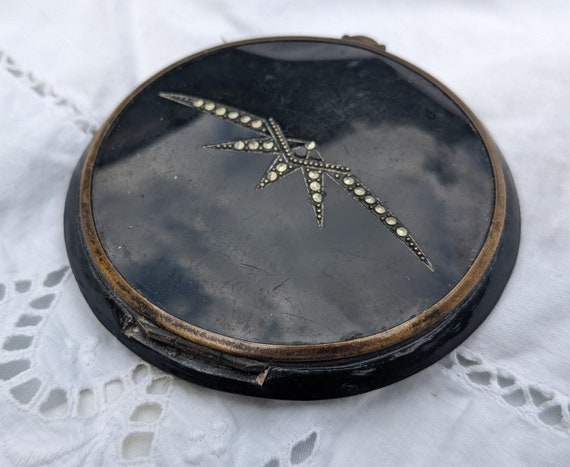 Antique Art Deco powder box | 1920s black powder comp… - Gem