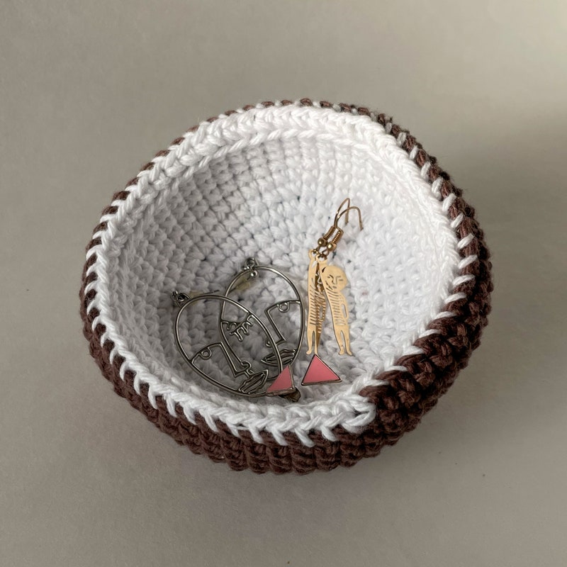 Cornelius Coconut - Etsy