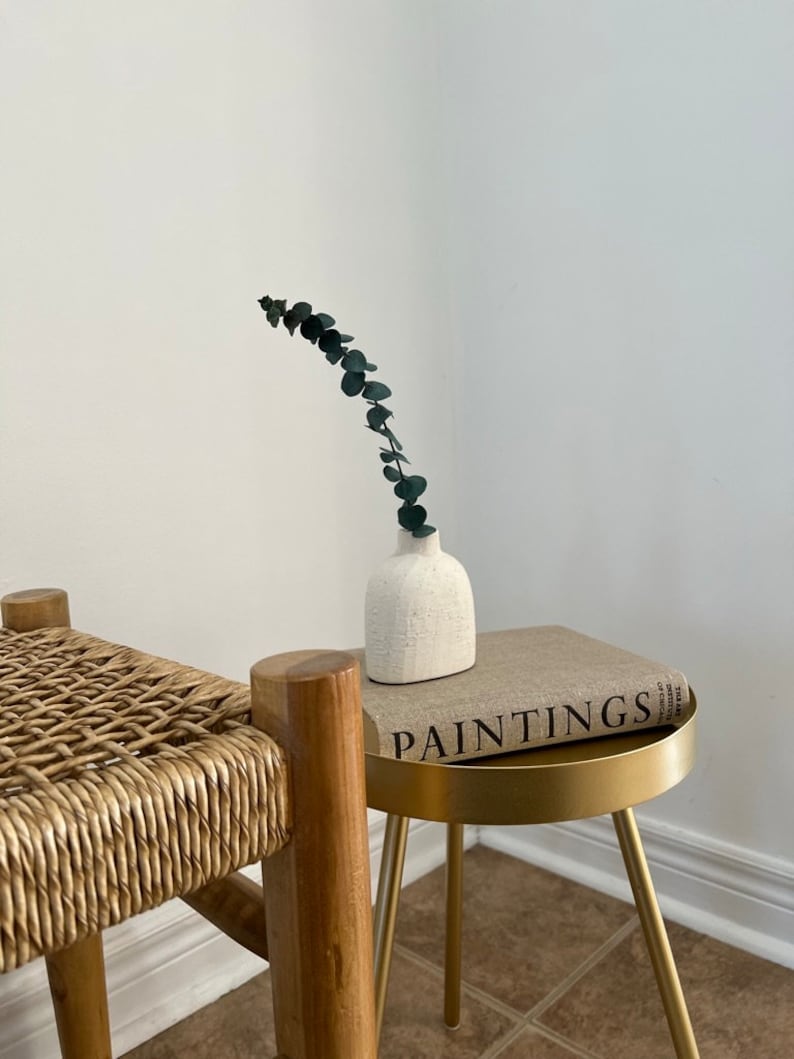 Gold Round Metal Stand - Etsy