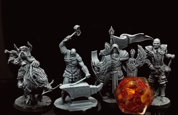 Miniature Toys Extreme Detail Highlighted by Hand RPG Miniatures UK ...