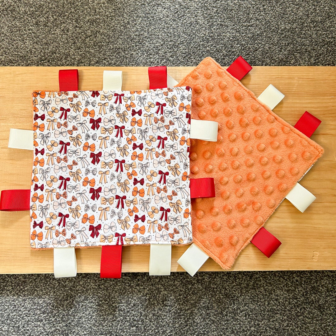 Baby Crinkle Toy - Sensory Tag Blanket - Etsy