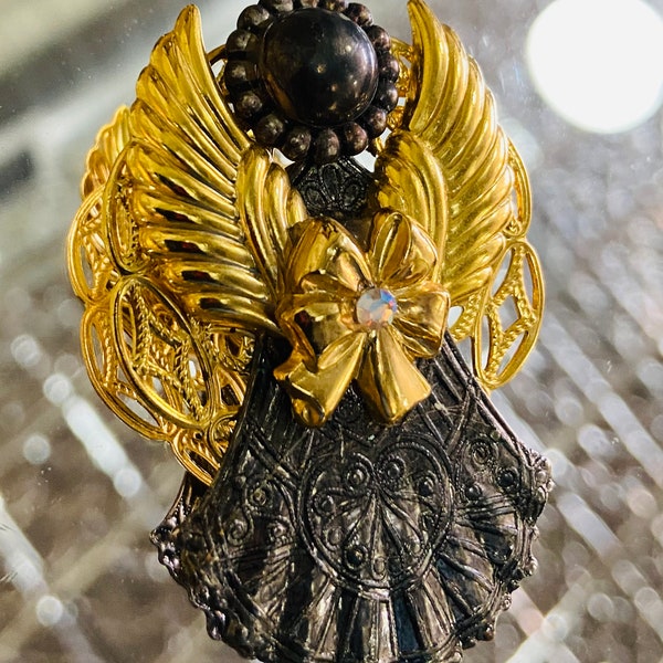 Vintage Angel Brooch - Etsy