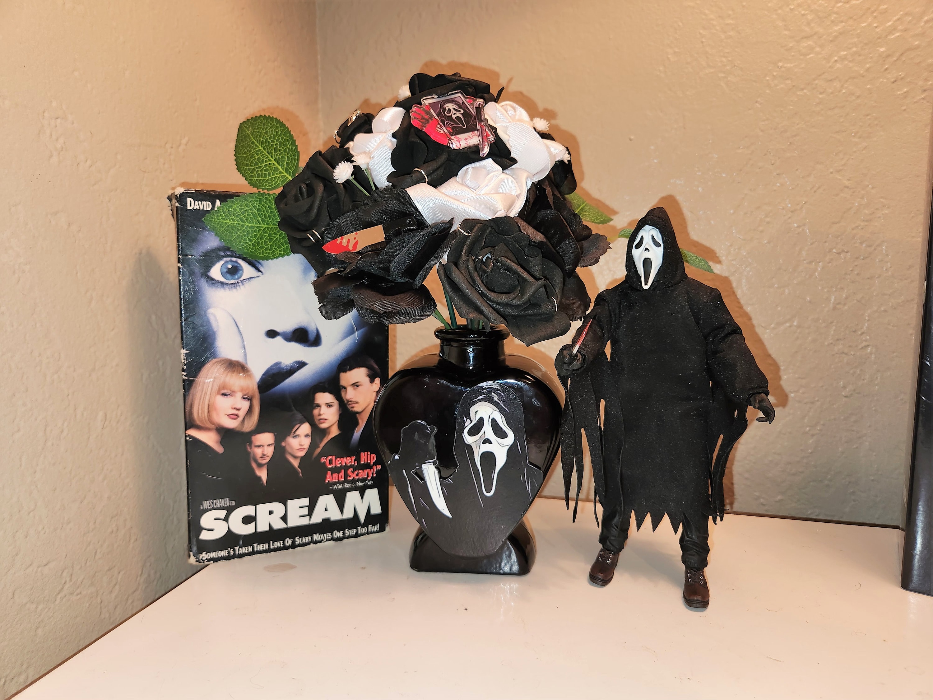Scream Ghostface Horror Bouquet Halloween Birthday Anniversary - Etsy