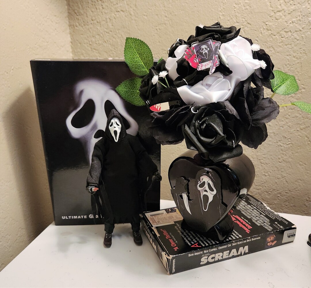 Scream Ghostface Horror Bouquet Halloween Birthday Anniversary - Etsy