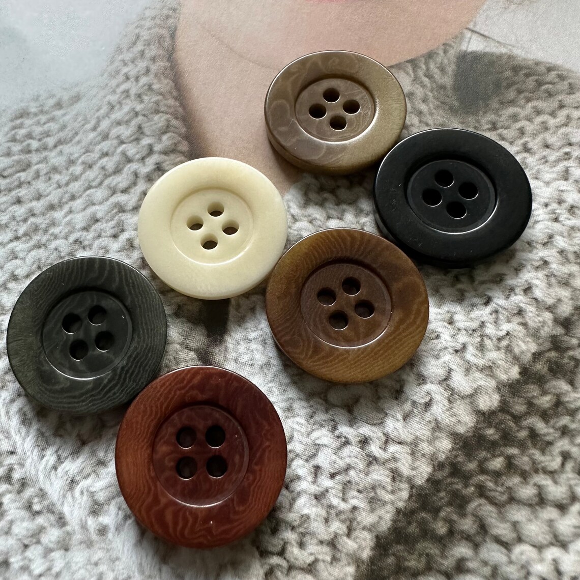 11.4/12.5/15/18/20/23mm Corozo Buttons Black White Gray Khaki Brown 4 ...