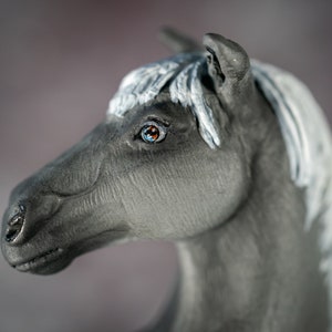 Custom Schleich Horse Repaint - Etsy
