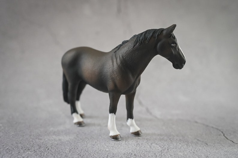 Custom Schleich Horse Repaint - Etsy