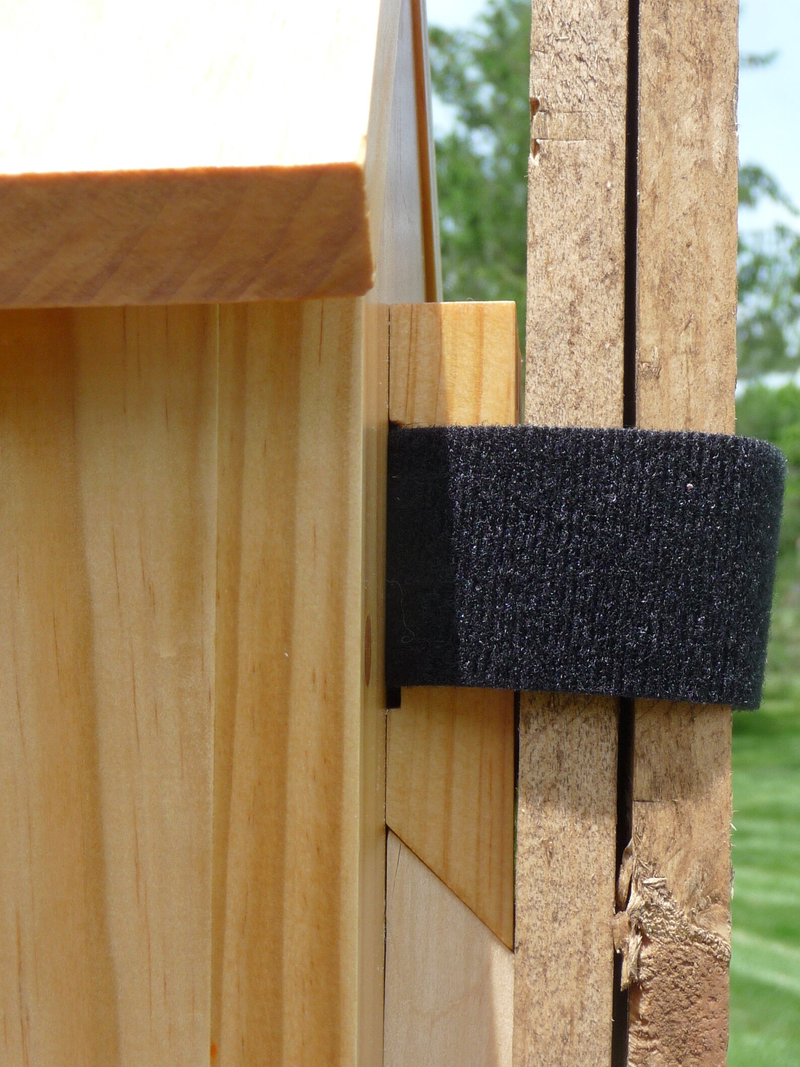 Nuthatch Titmouse Downy Woodpecker Nesting Box Birdhouse - Etsy