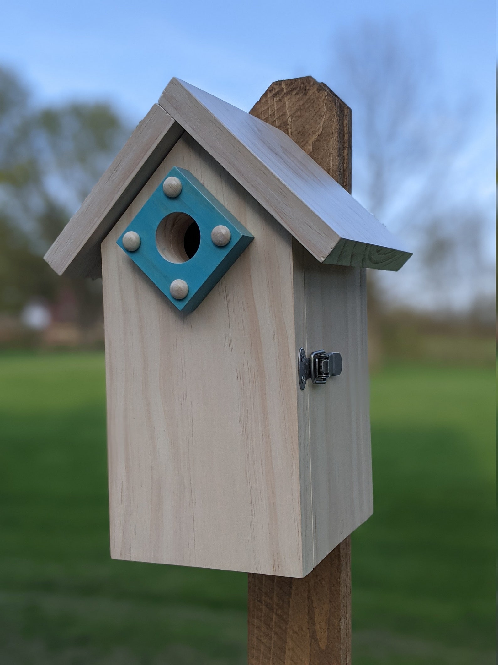 Nuthatch Titmouse Downy Woodpecker Nesting Box Birdhouse - Etsy