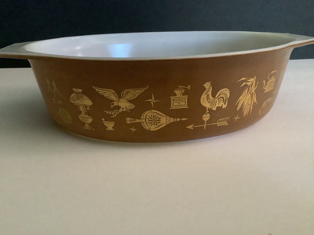 Early Vintage 1960 Pyrex Americana Casserole Dish - Etsy