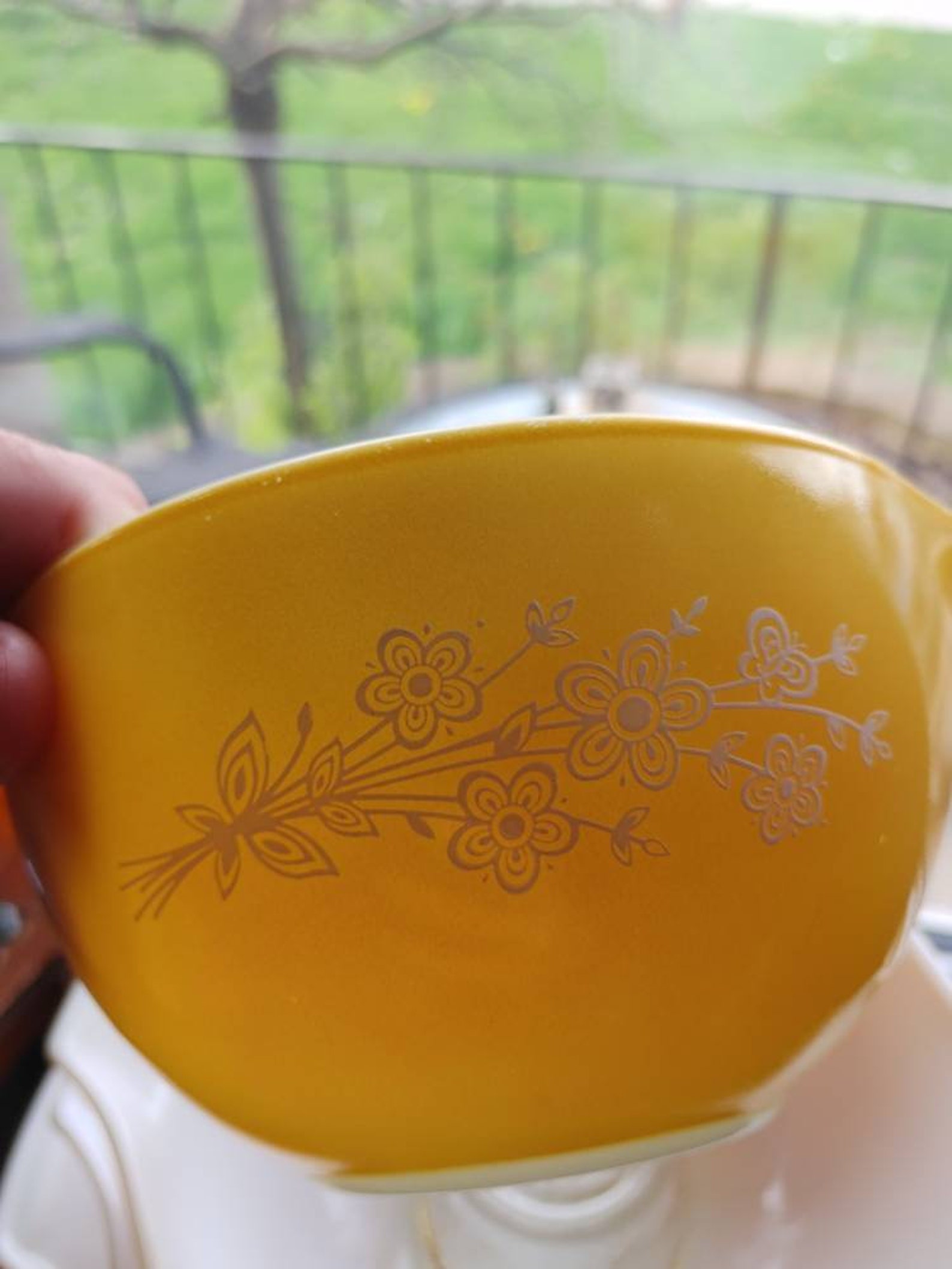 Pyrex, Butterfly Gold, Set of 4, Nesting Bowls, With Pours, Rare ...