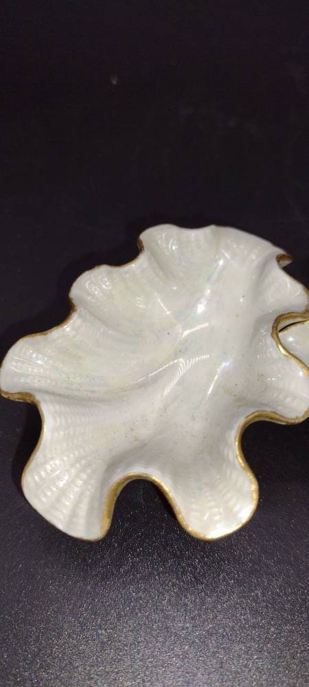 Vintage Set of Goa France Limoges / Limoges Ruffled Oyster Shaped Salt ...