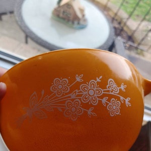 Pyrex, Butterfly Gold, Set of 4, Nesting Bowls, With Pours, Rare ...