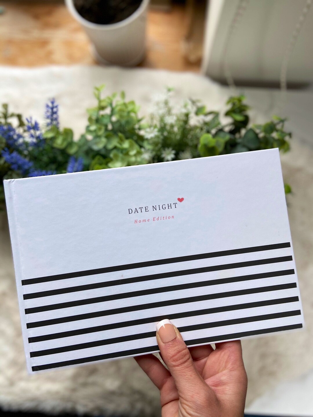 The Date Night Book | Creative Date Ideas | Romantic Gift | Scratch off ...