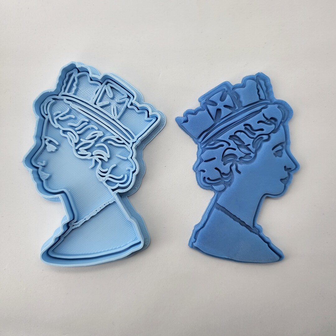 Commemorative Queen Elizabeth II Cookie Fondant Cutter Queen's Head ...