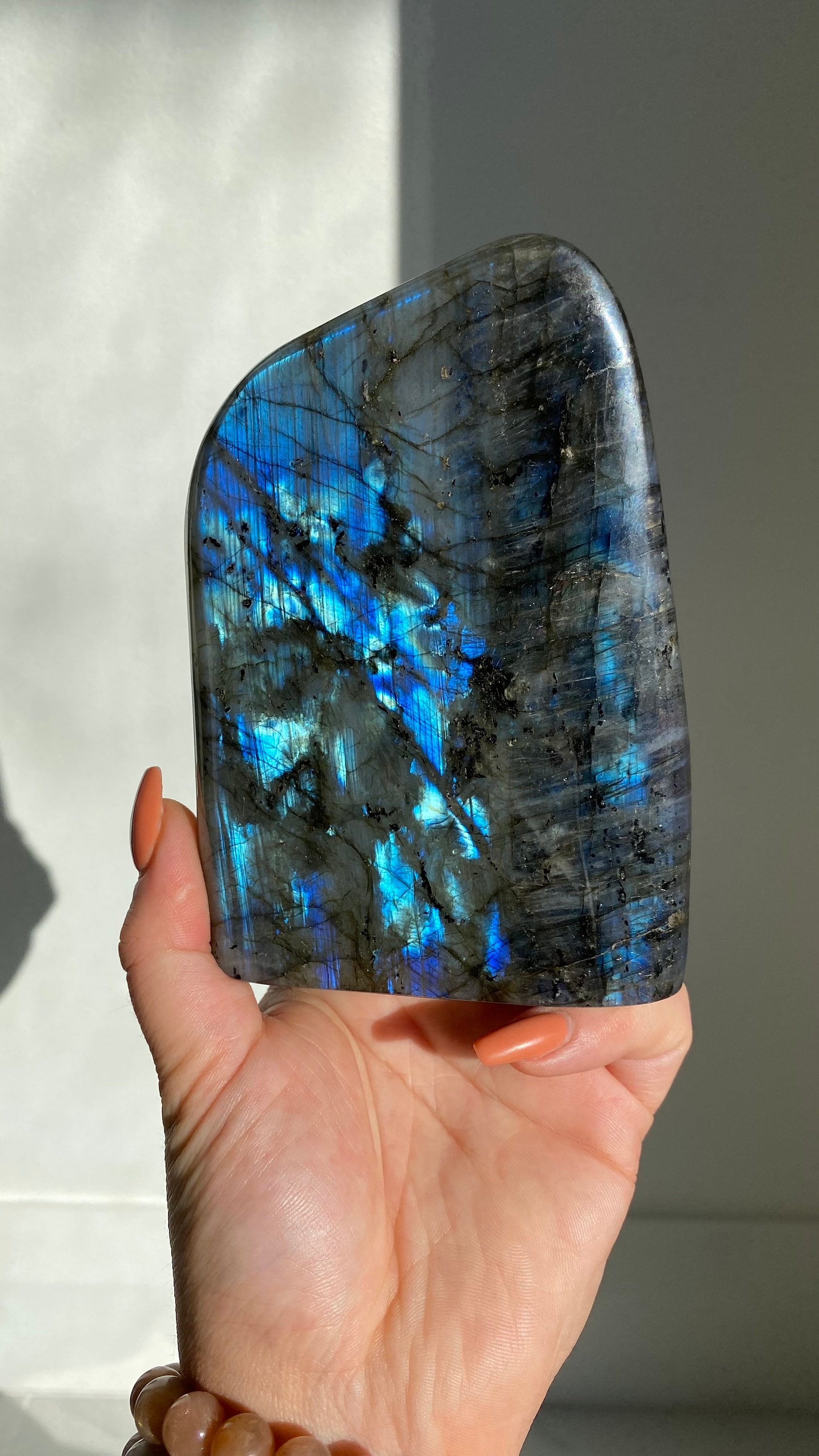 Rocks & Geodes large stones blue flash. Labradorite stone Labradorite ...