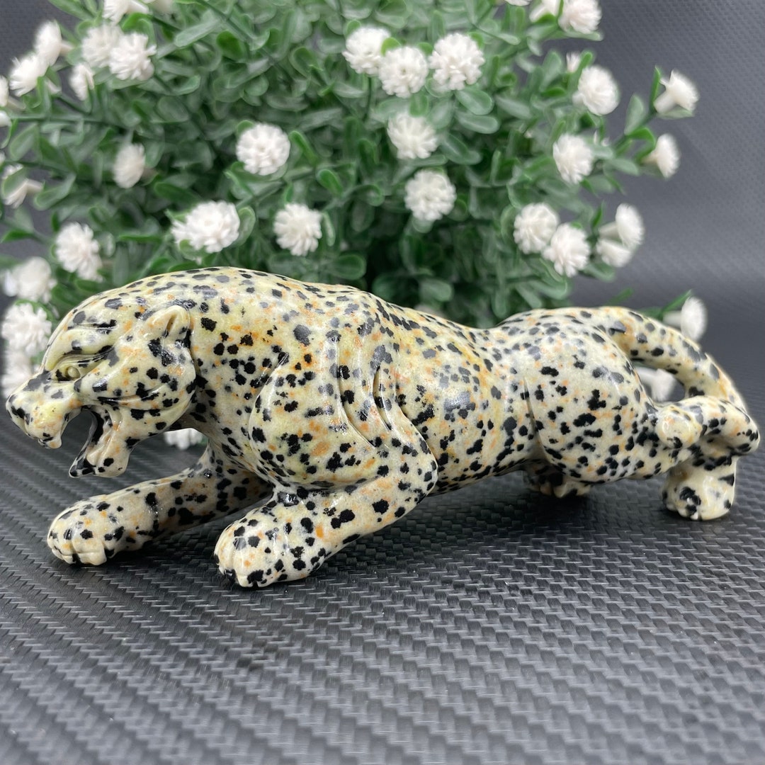 Natural Dalmatian Leopard,quartz Crystal Sculpture,hand Carved,home ...