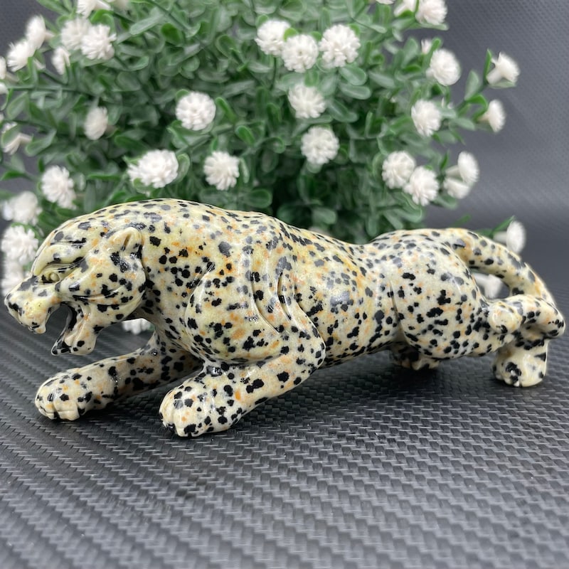 Leopard Crystal Carvings - Etsy UK