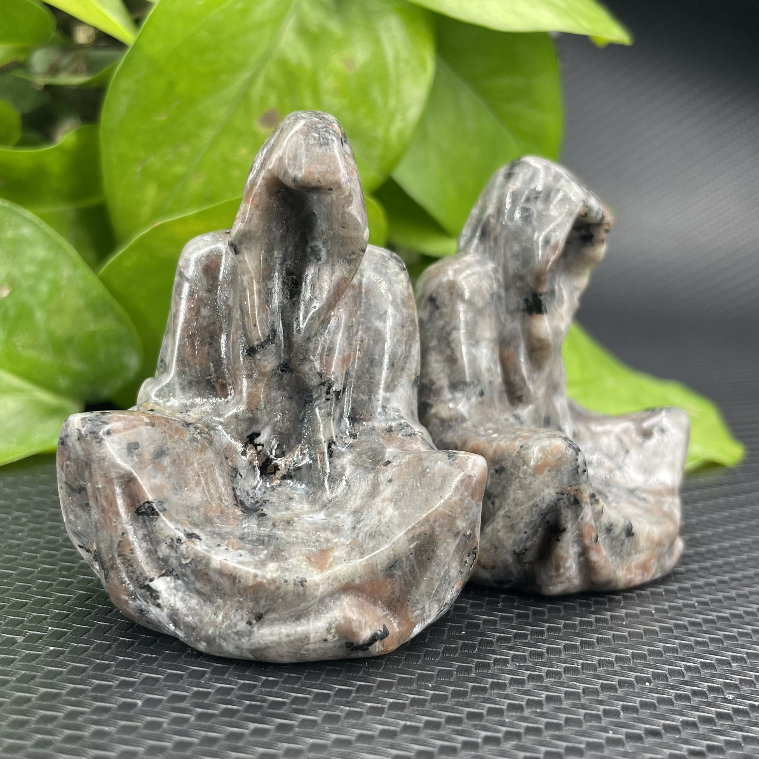 1pc Natural Yooperlite Grim Reaper,quartz Grim Reaper,hand Carved,home ...