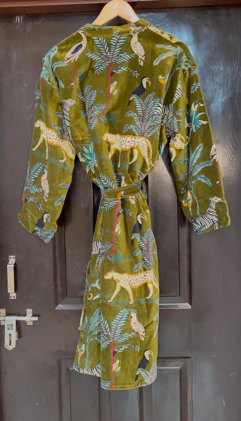 Indian Handmade Green Jungle Print Velvet Kimono Robes, Morning Tea ...