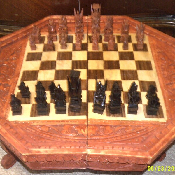 Aztec Chess Set - Etsy
