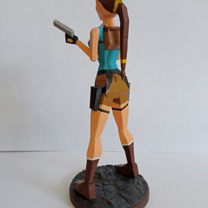Lara Croft tomb Raider Low-poly PS1 Figure With Stand - Etsy