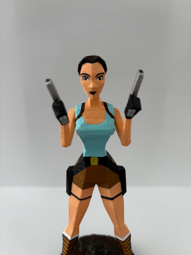 Lara Croft (tomb Raider) Low-poly PS1 Figure With Stand - Etsy