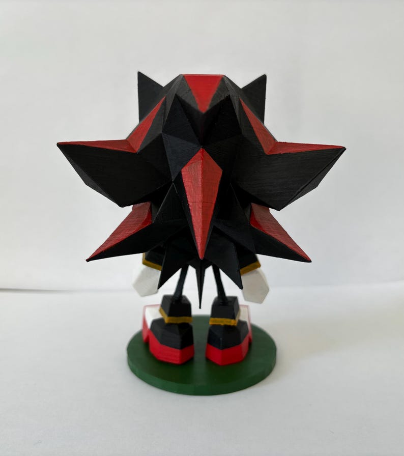 Shadow the Hedgehog Low-poly 3D Printed Figurine - Etsy
