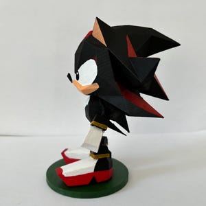 Shadow the Hedgehog Low-poly 3D Printed Figurine - Etsy