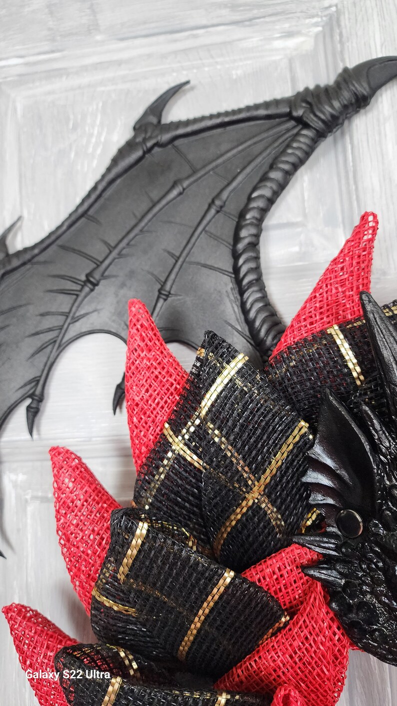 Fantasy Dragon Wreath for Front Door, Oriental Dragon Wall Decor ...