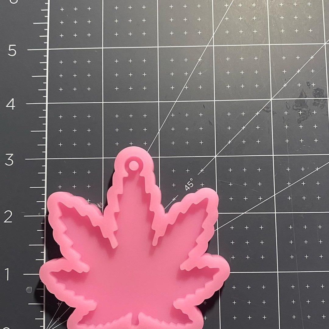 Marijuana Weed Keychain Mold, Resin Art, Epoxy Molds - Etsy