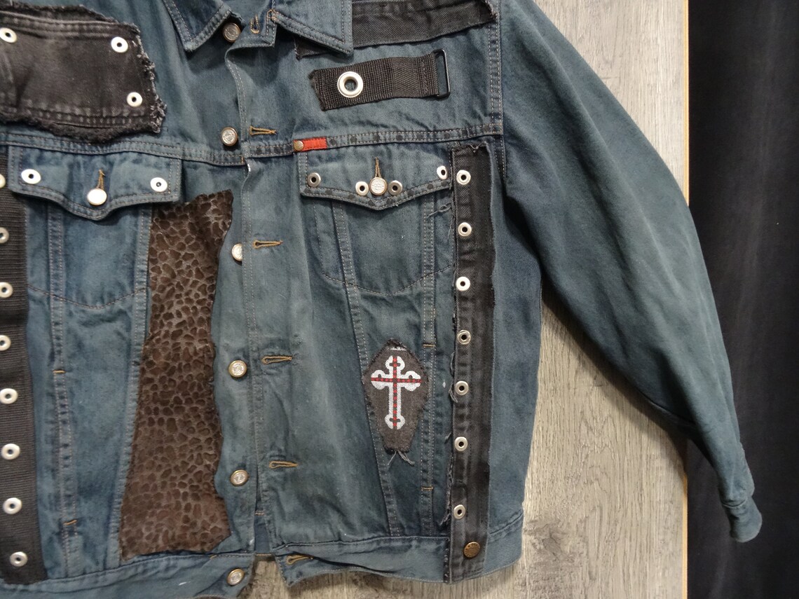 Mens Denim Jacket Painted Rock ,stage , - Etsy