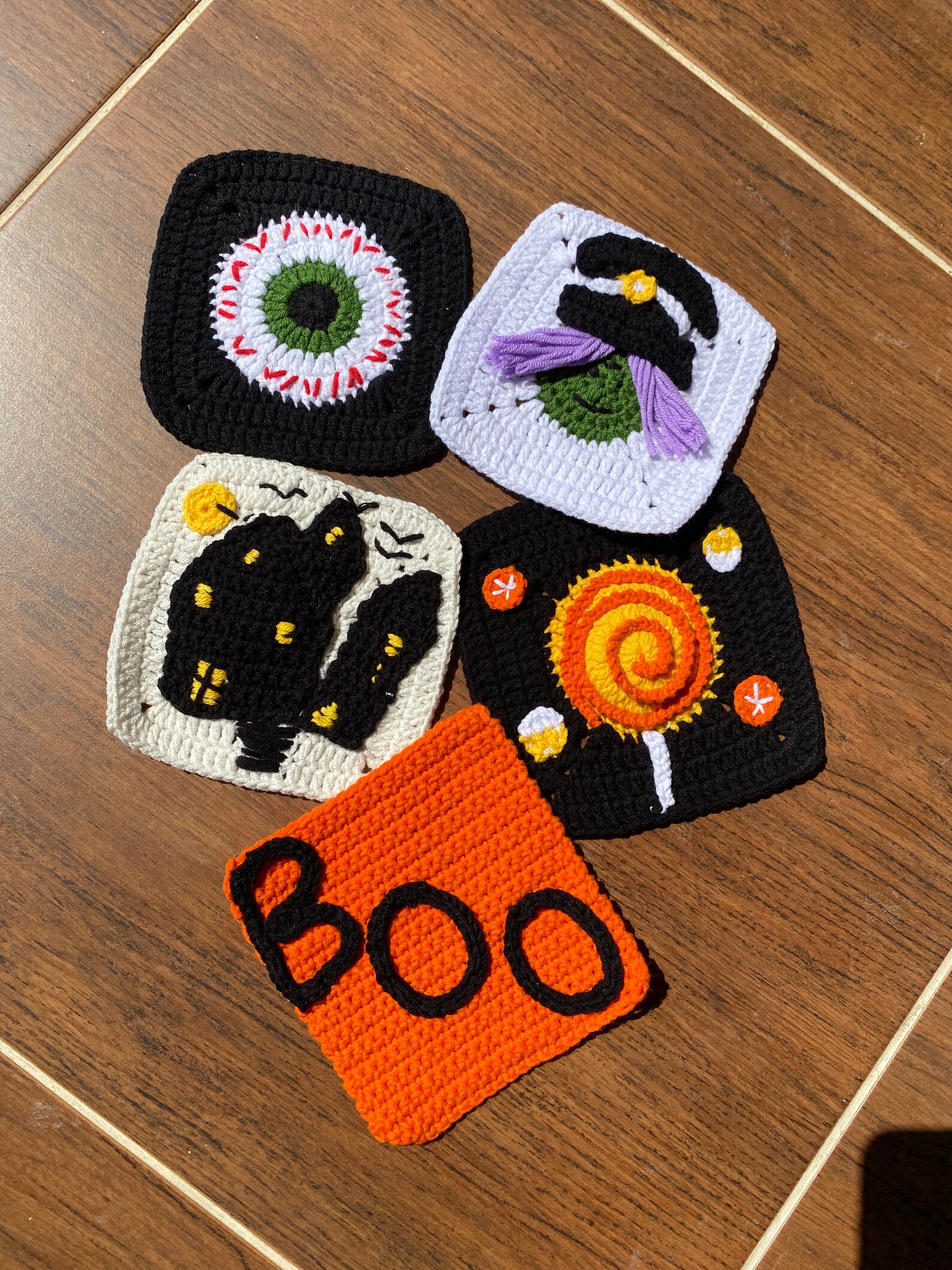 Halloween Theme Crocheted Squares Kit, Ghost, Witch, Eye, Pumpkin ...