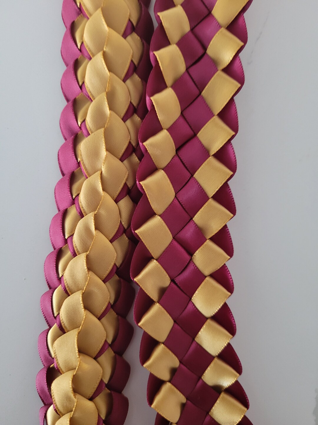 Maroon and Gold Hawaiian Graduation Lei - Etsy