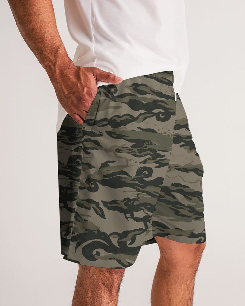 Cloud Camo Jogger Shorts, Urban Military Style, Asian Camouflage Design ...