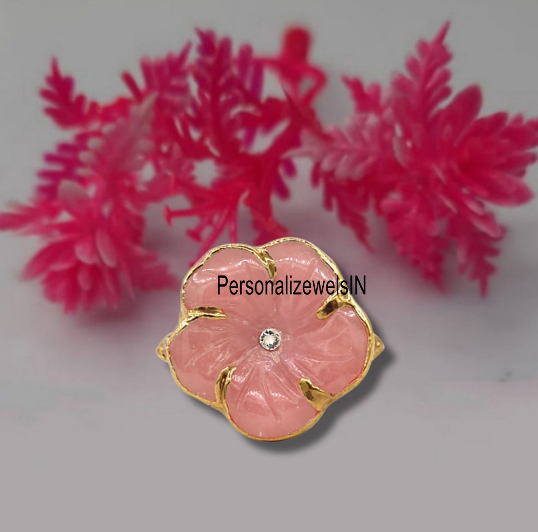 Carving Gemstone Flower Ring, Solid Gold Pink Quartzite Flower Ring ...
