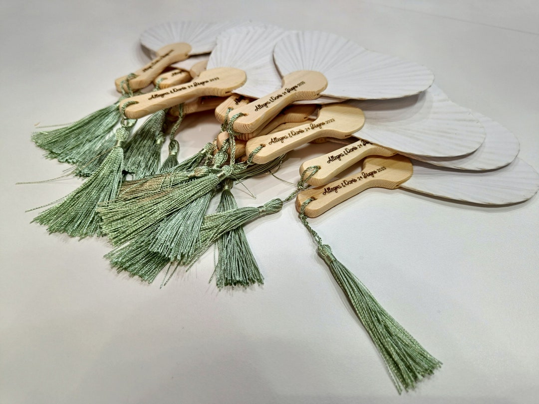 Heart-shaped Fan in Wood and Paper, Personalized With Tassel. - Etsy