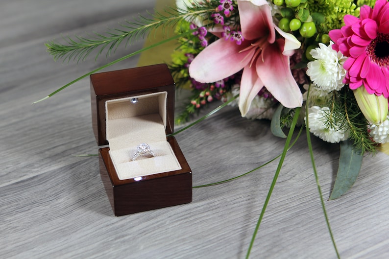Wood Engagement Ring Box With LED Light Great for Proposals - Etsy