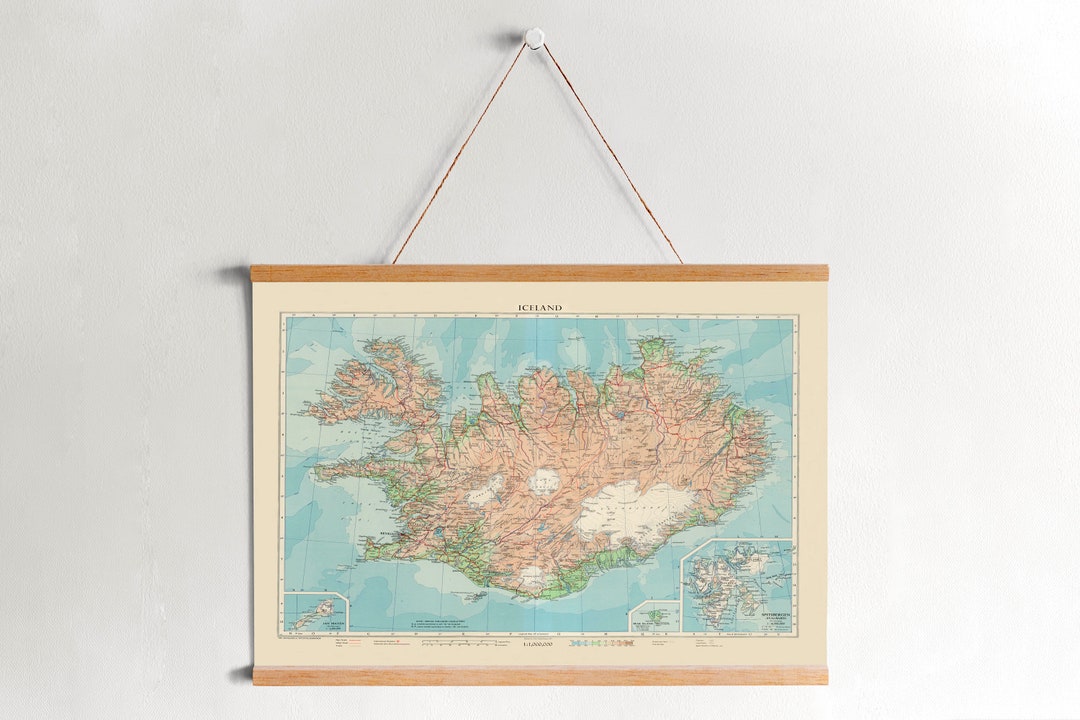 Pictorial Map of Iceland on Canvas Print With Hanger Frames| Vintage ...