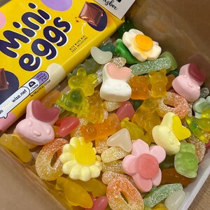 Easter Treat Box | Letterbox Easter Gift | Easter Chocolate and Sweets ...