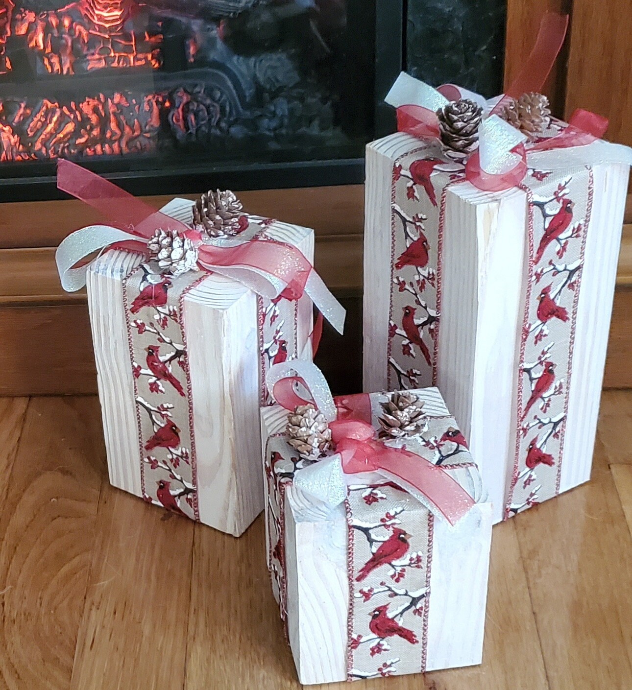 Wood Christmas Present Set | Wooden Christmas Present Decorations ...