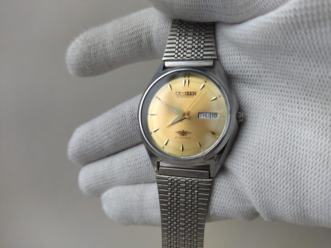 Vintage Watches CITIZEN Exhibition Case Back,citizen Watch Golden Dial ...