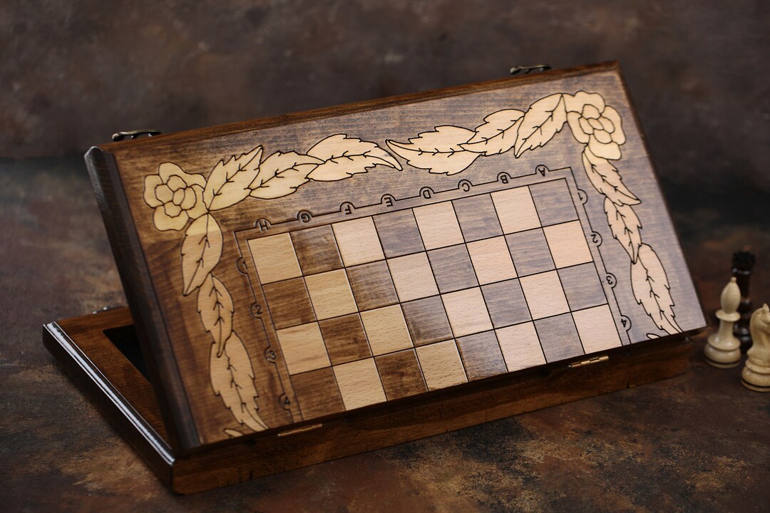 Engraved Beautiful Chess Set - Etsy