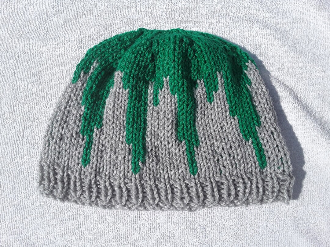 Hanging Moss Toque Spanish Moss Beanie Green Waterfall Iceberg Skater ...