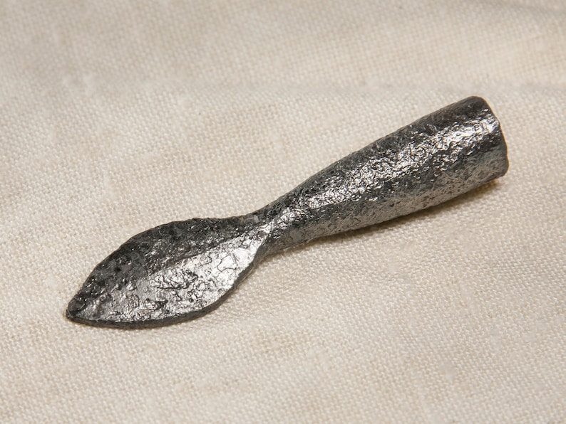 Hand Forged Arrowhead, Viking Arrowhead, Medieval Replica, Leaf-shaped ...