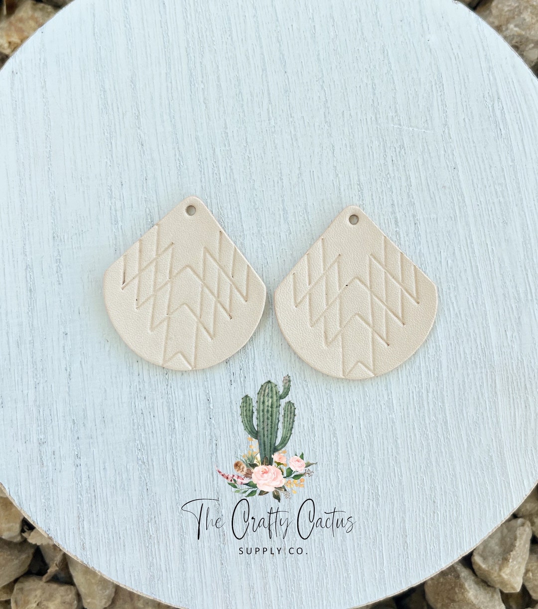 1.5” Aztec Embossed Triangle Earring Die, #197 Die Cutting, Earring ...