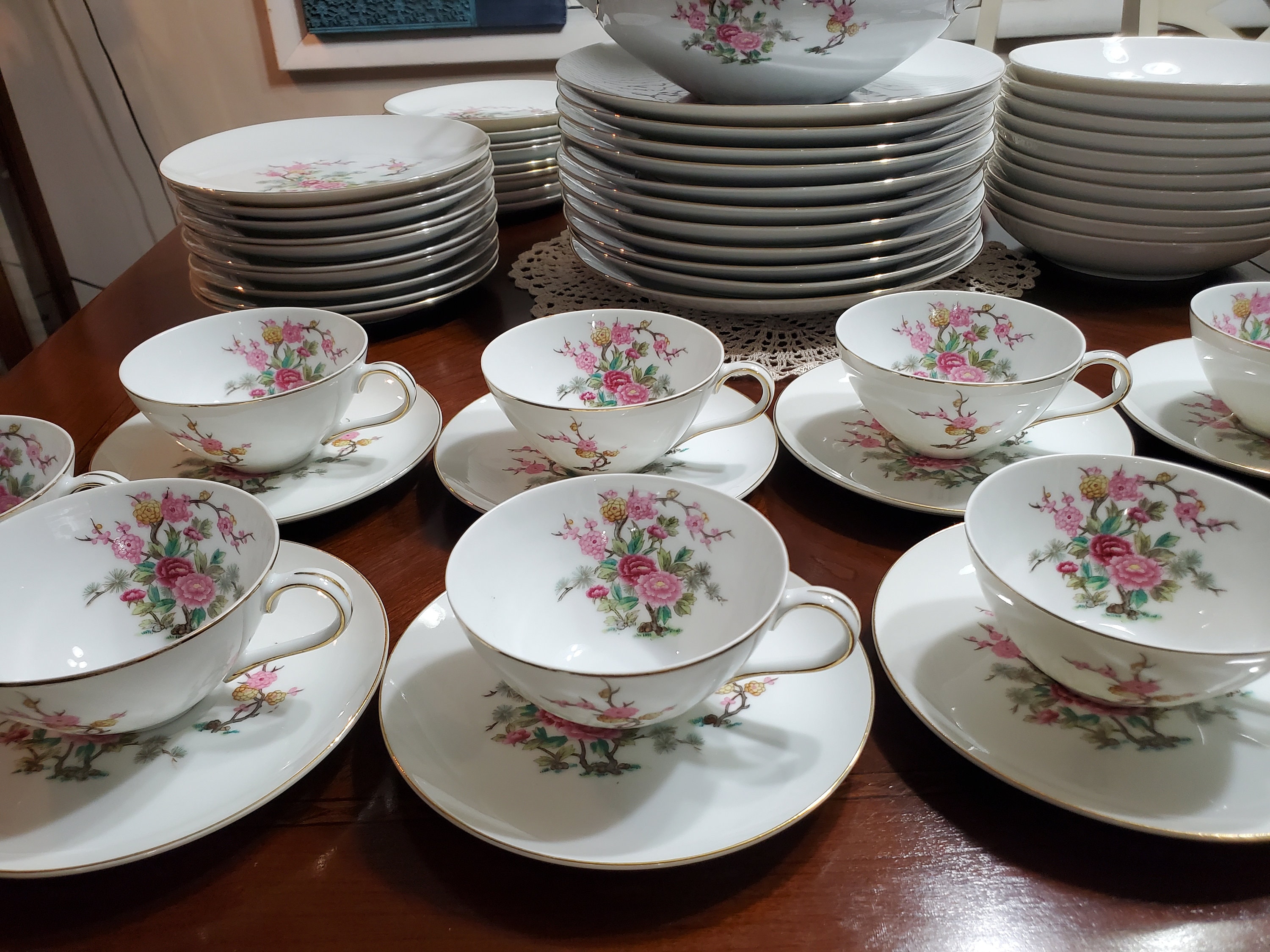Vintage Circa 1945-1953 Harvan Fine China Japan Tea Cups & Saucers 15 ...