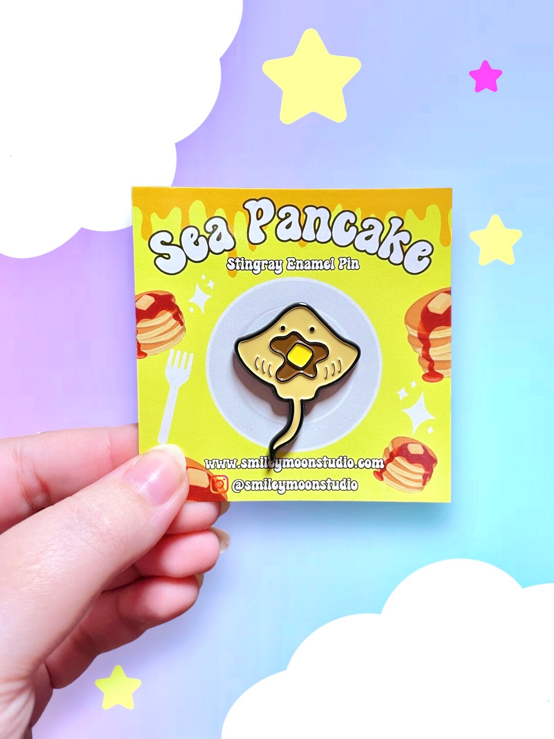 Sea Pancake Enamel Pin, Stingray Enamel Pin - Etsy