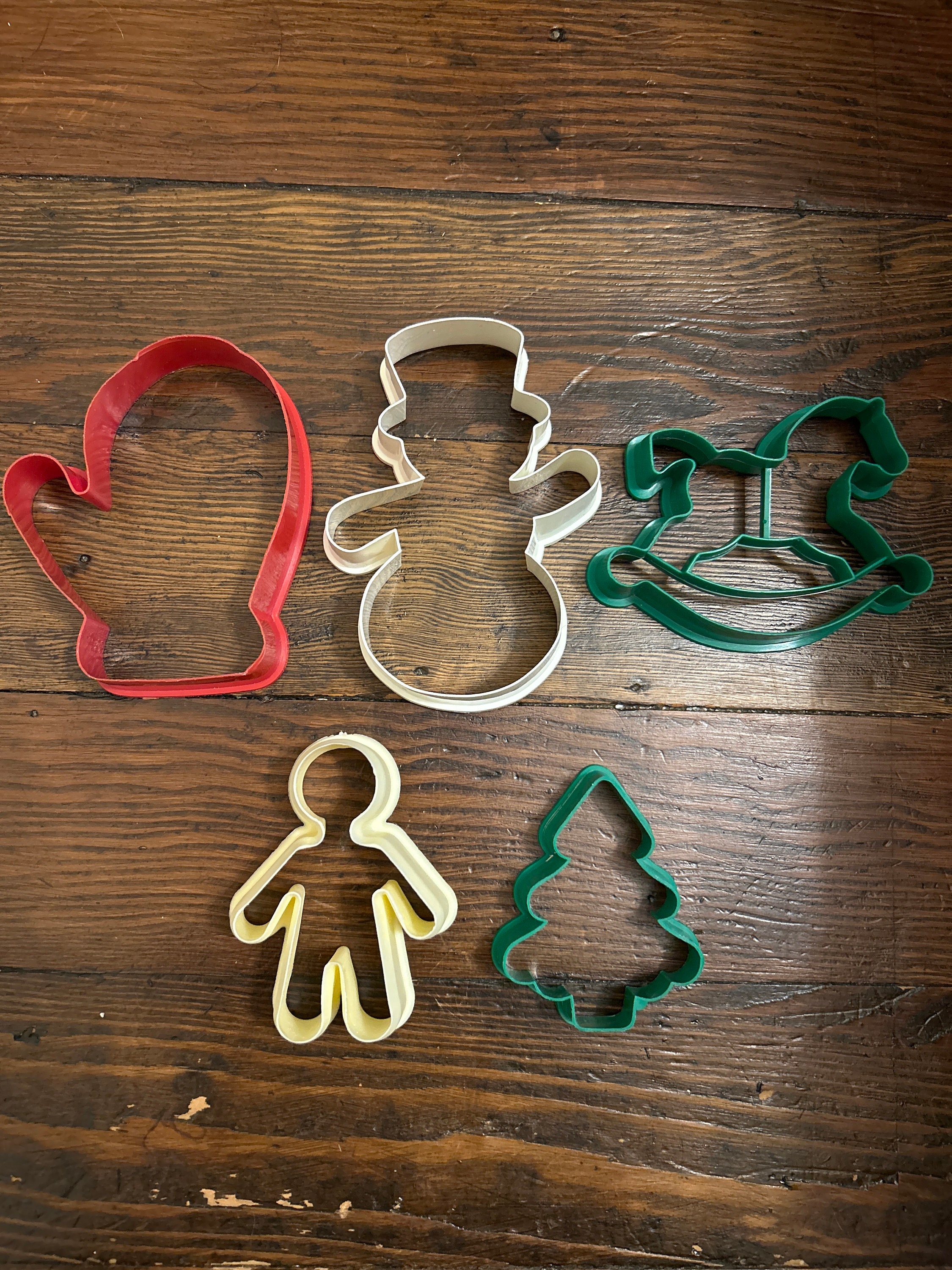 Set of 5 Vintage Hallmark Cookie Cutters - Etsy