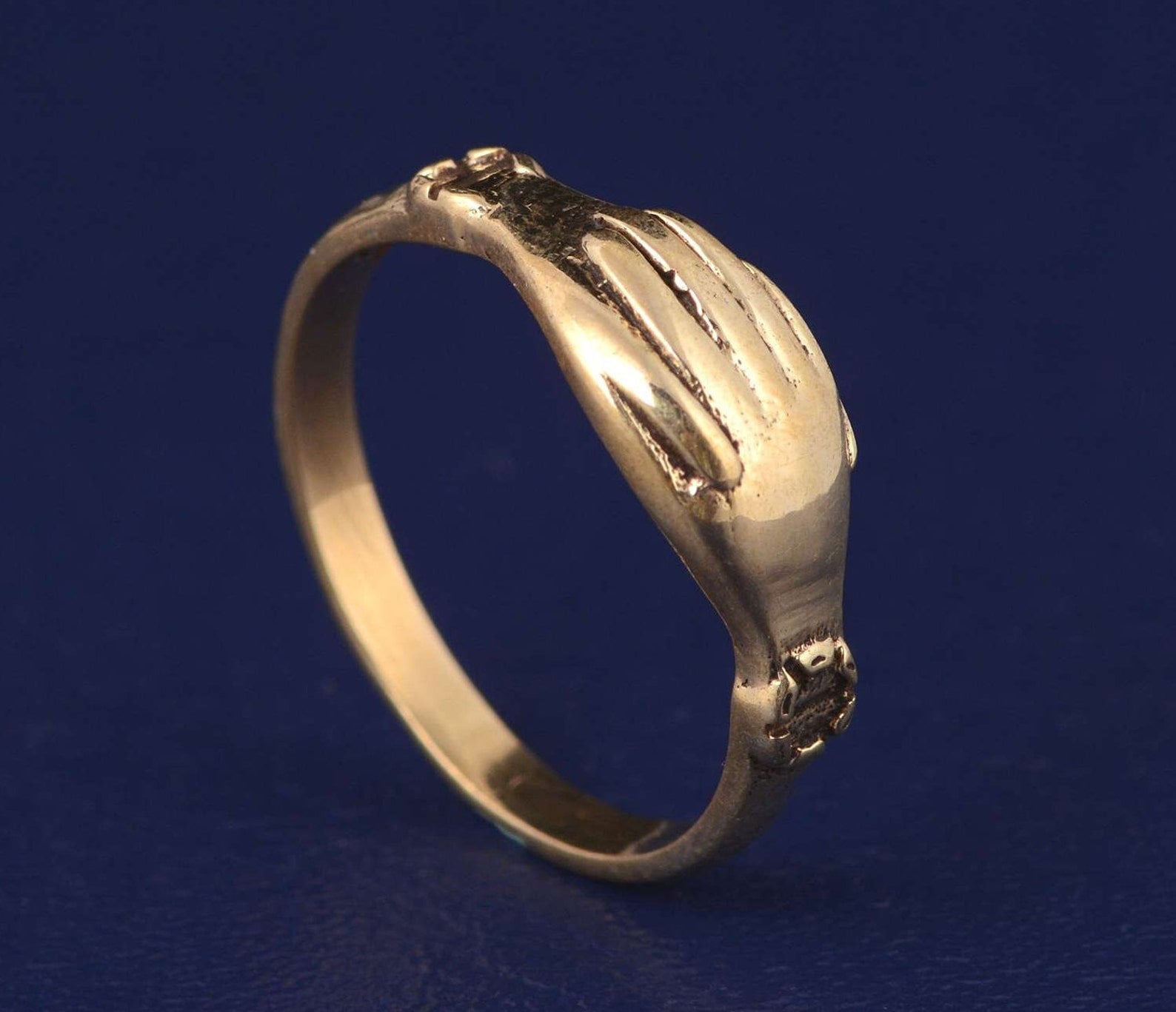 Holding Hands Ring, Gold Handshake Ring, Friendship Ring, Lovers Ring ...